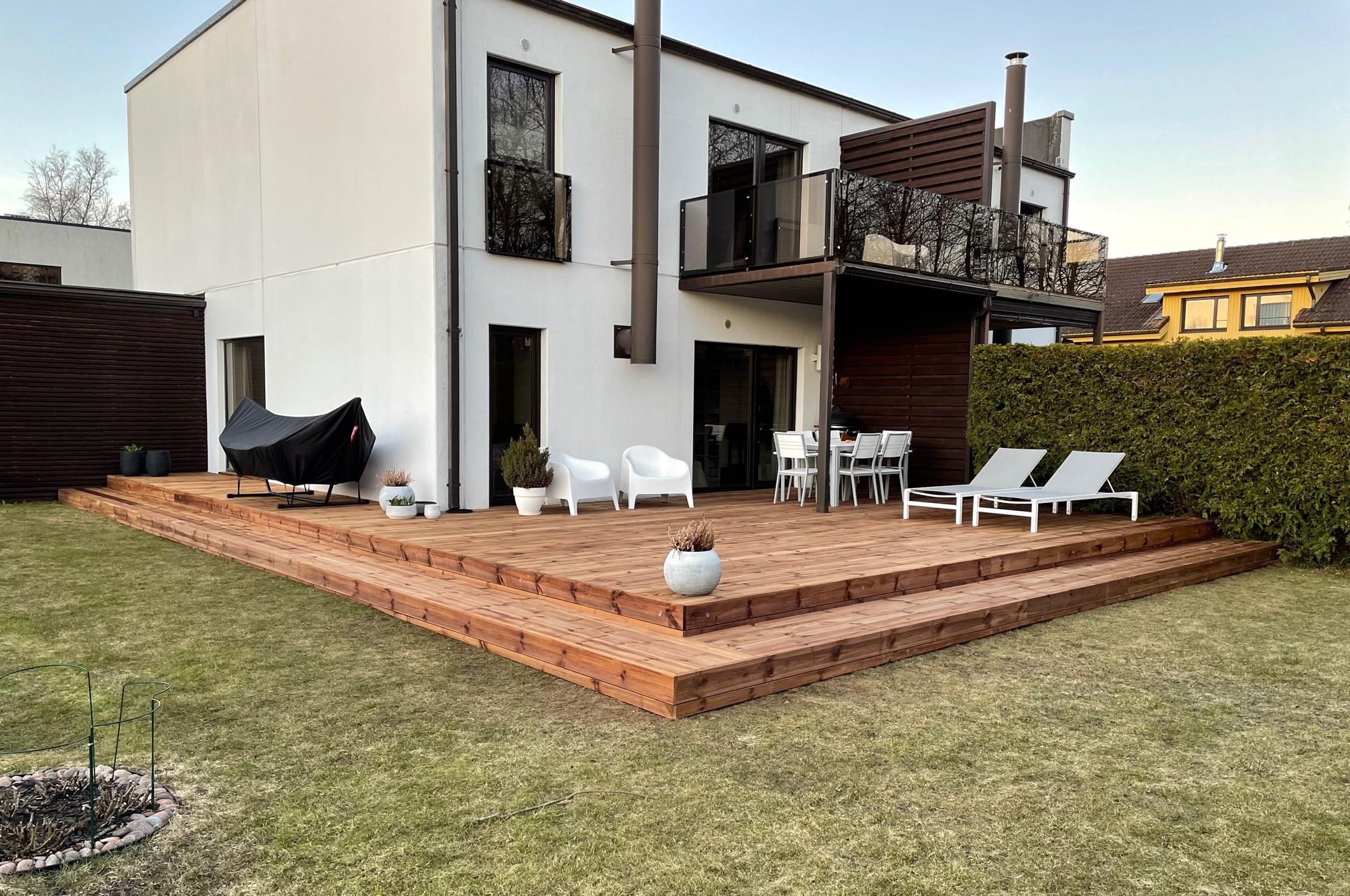 Ehitajate puudus ähvardas nurjata terrassiehituse - Hange.ee lahendas ...